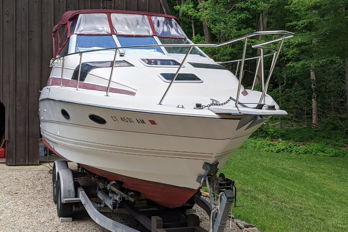 1990 Maxum 2700/SCR in Groton, CT