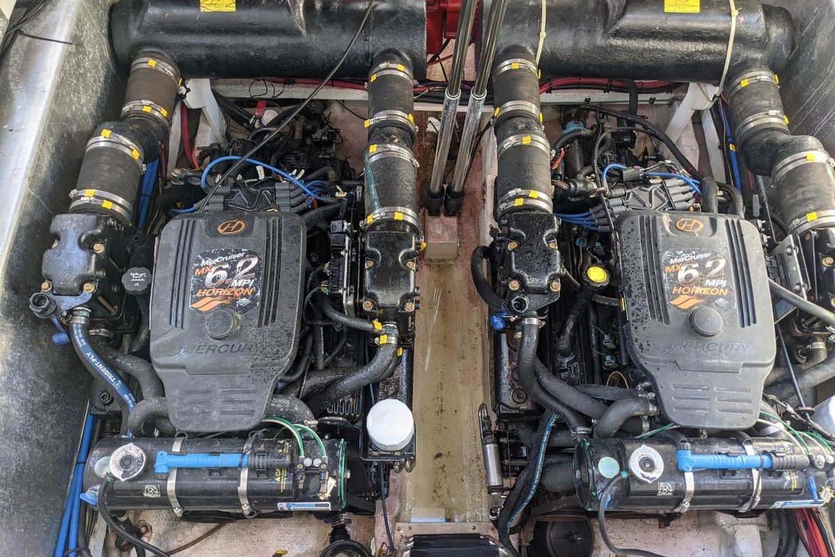 2003 Stamas 320 Express in Punta Gorda, FL