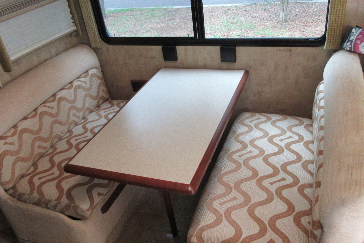 2007 SUNCRUISER WORKHORSE W24 35L ITASCA in Largo, FL