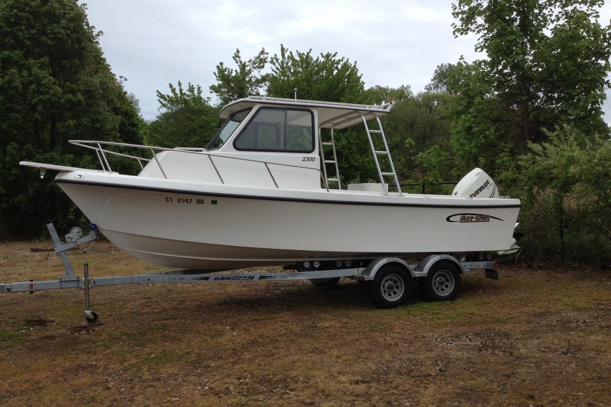 2014 May-Craft 2300 Pilot House in Ellington, CT