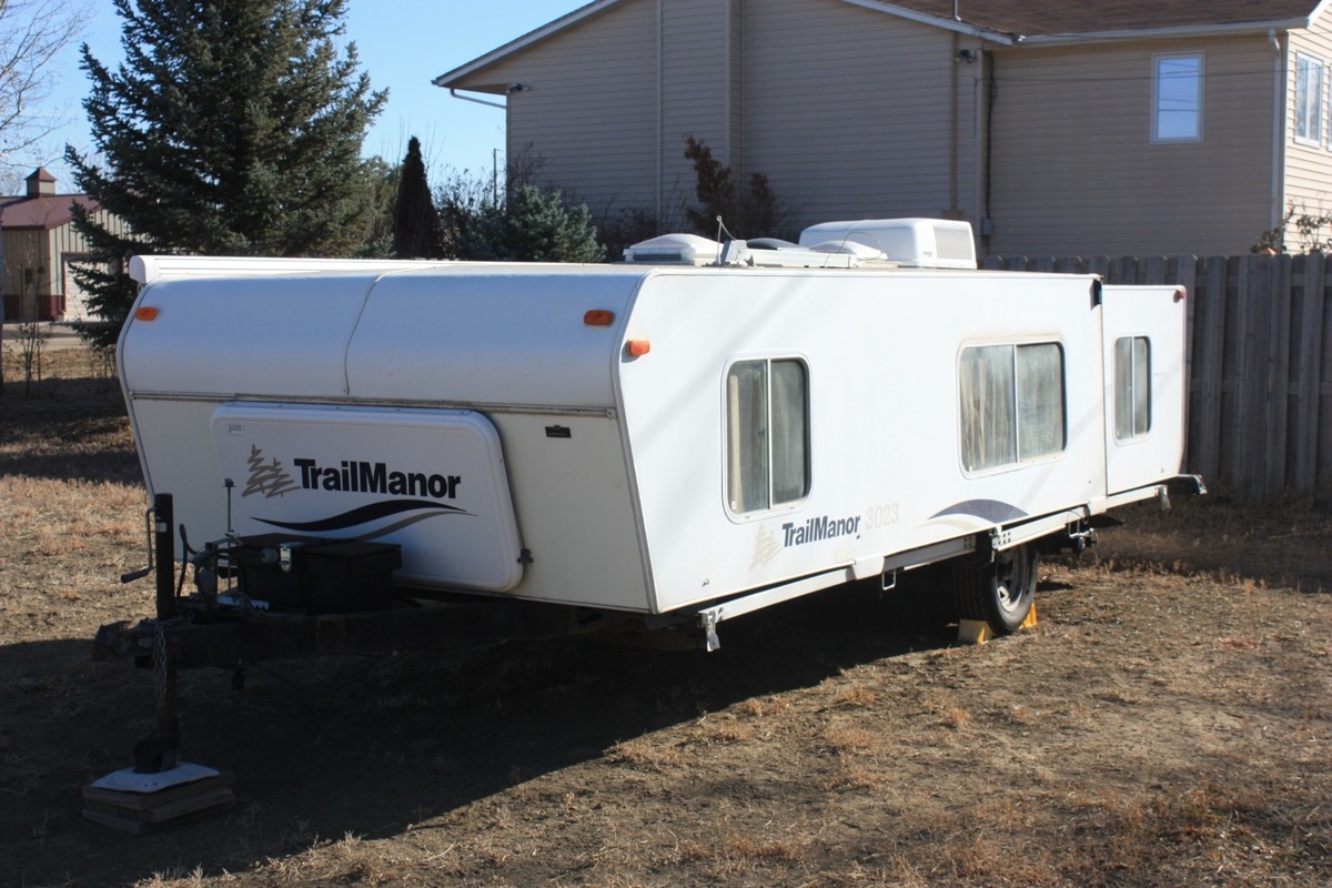 2001 Trailmanor 3023 in Longmont, CO