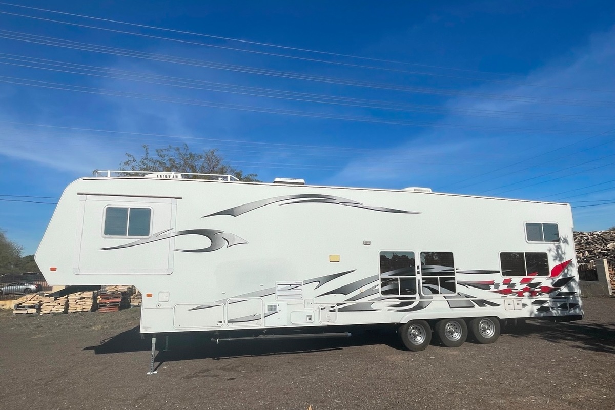 2006 Weekend Warrior 39.5SLC in Phoenix, AZ