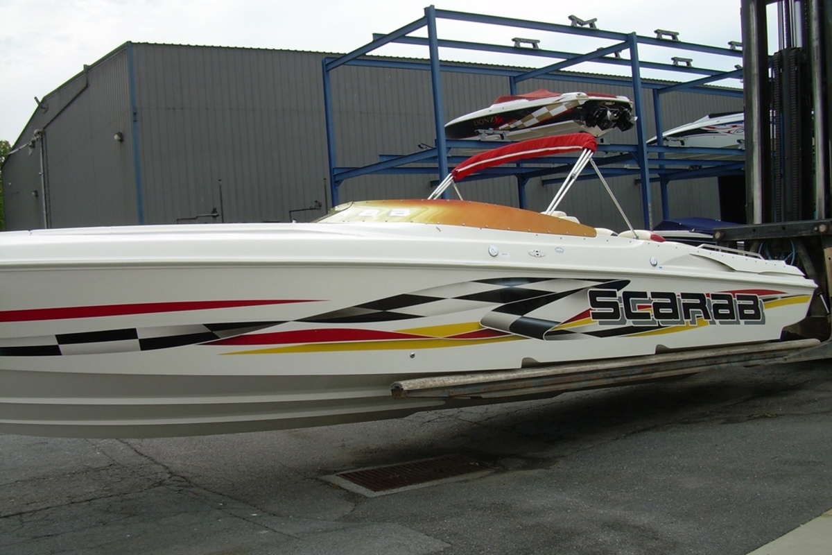 2000 Wellcraft Scarab 33 in Corpus Christi, TX