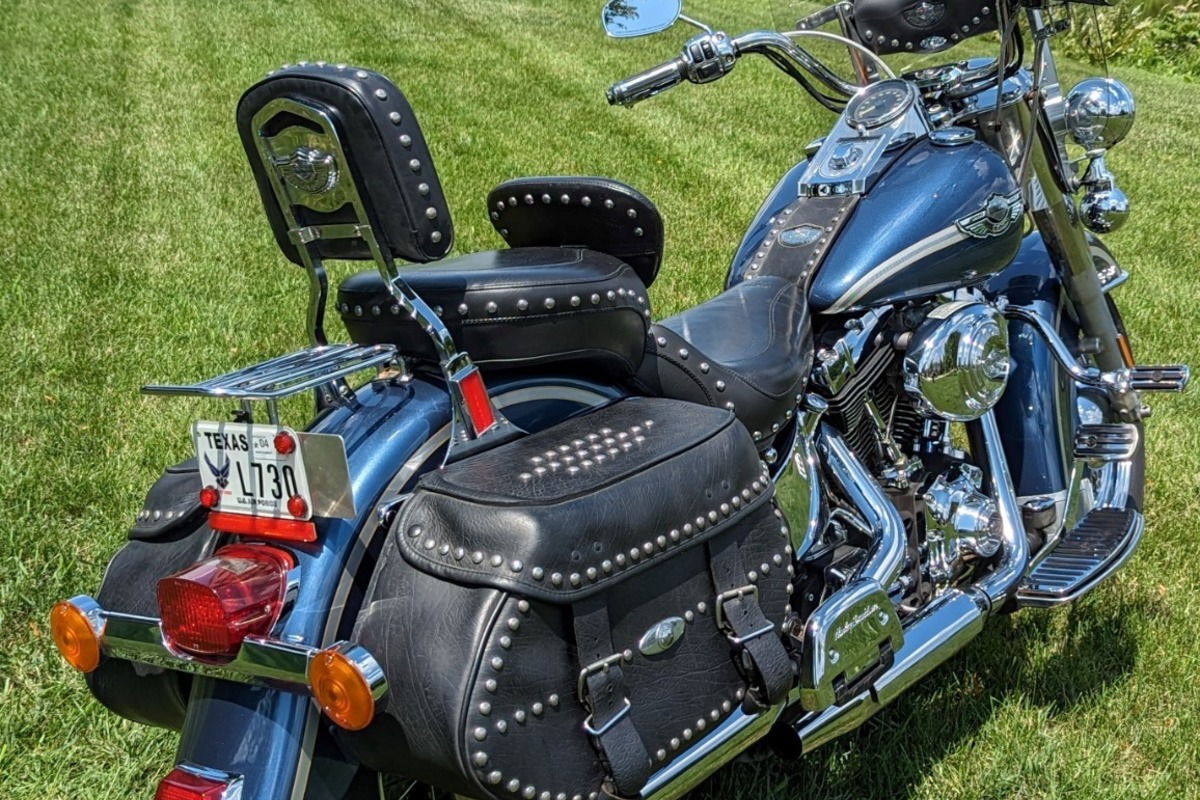 2003 Harley Davidson Softail Heritage Classic (FLSTC) in Orland Park, IL