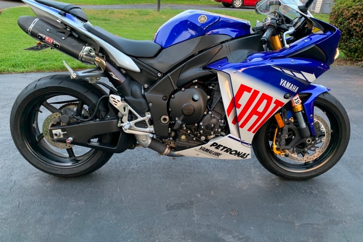 2010 Yamaha Yzf-r1 LE in Sterling, VA