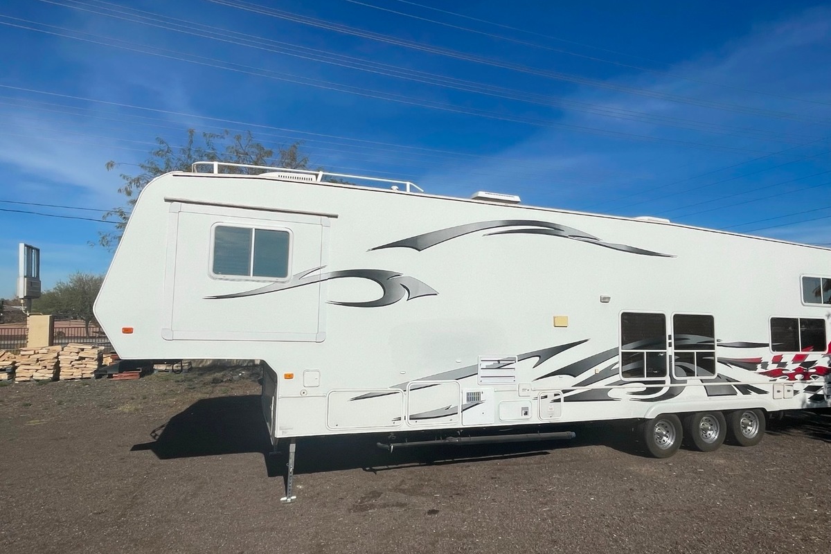 2006 Weekend Warrior 39.5SLC in Phoenix, AZ