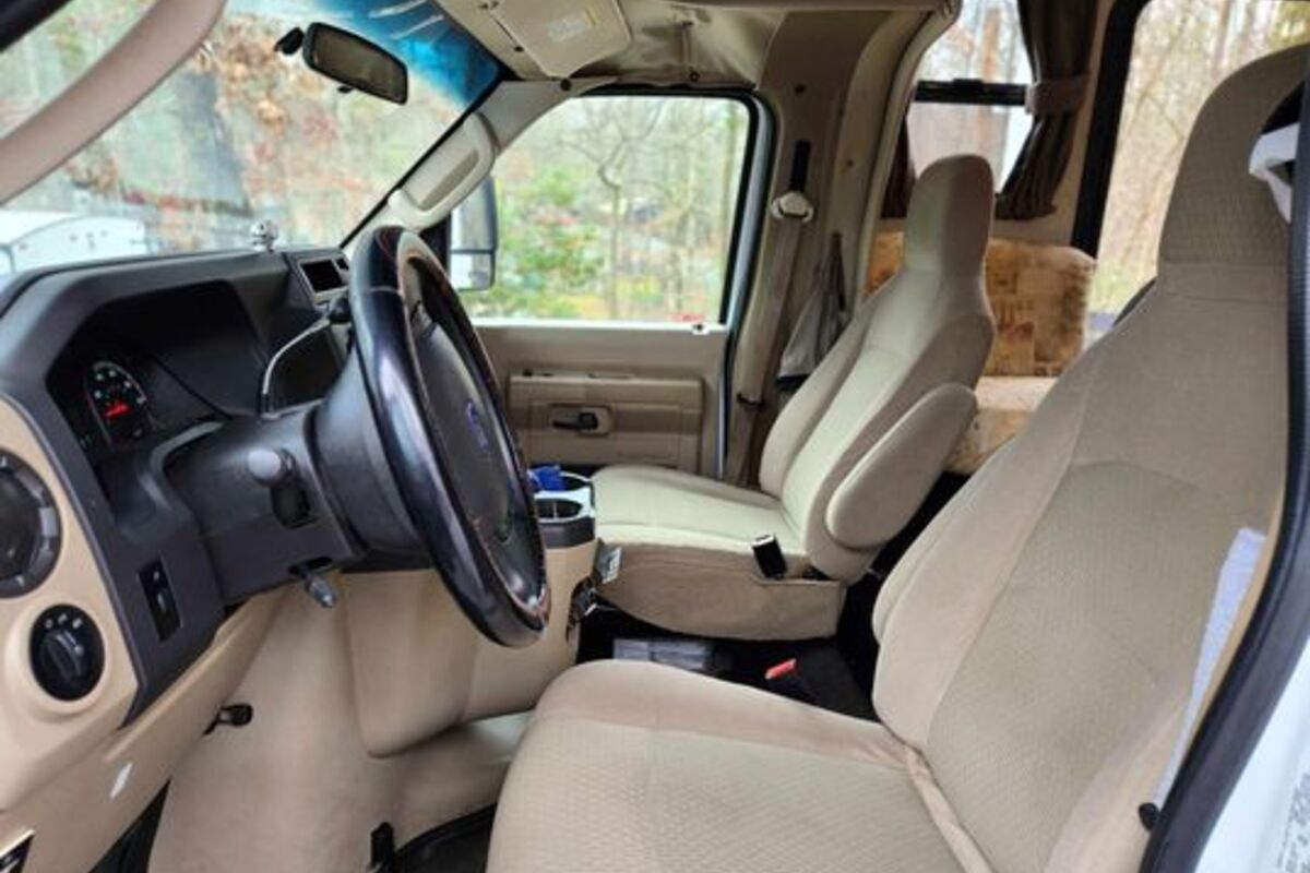 2012 Thor Majestic 19G in East Ellijay, GA