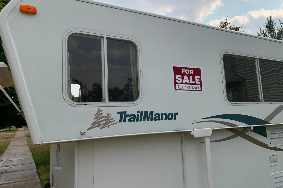 2006 TrailManor 2720SL in Ypsilanti Twp, MI