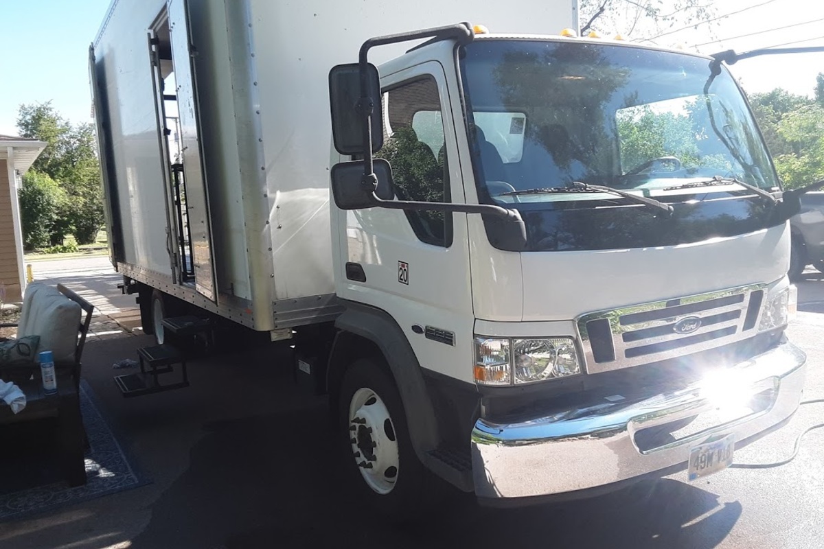 2009 Ford LCF in Sturgis, SD