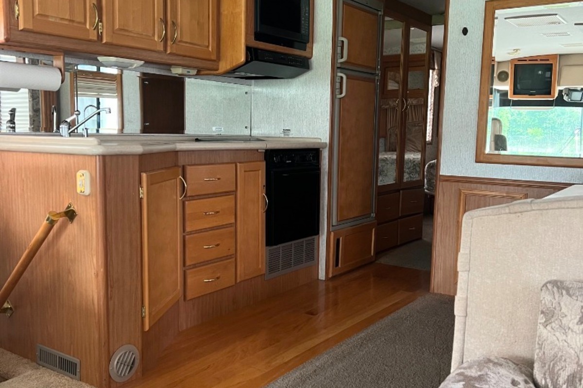 1999 Fleetwood Southwind 32V in Gallatin, TN