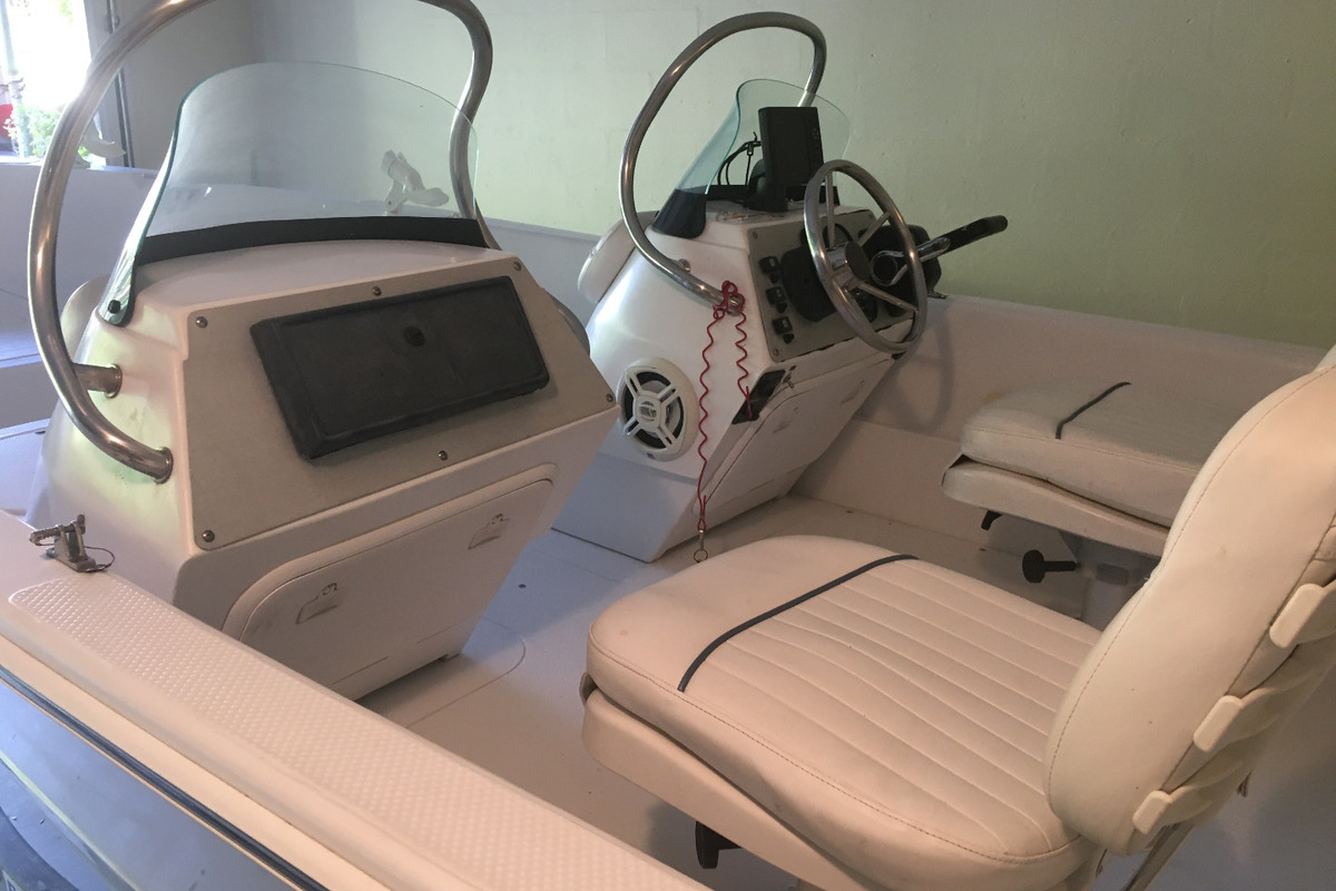 2008 Triumph Boats 17 DC in Nokomis, FL