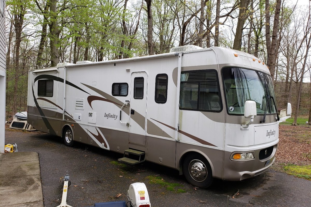 2003 Four Winds Infinity M-35T in Elkridge, MD