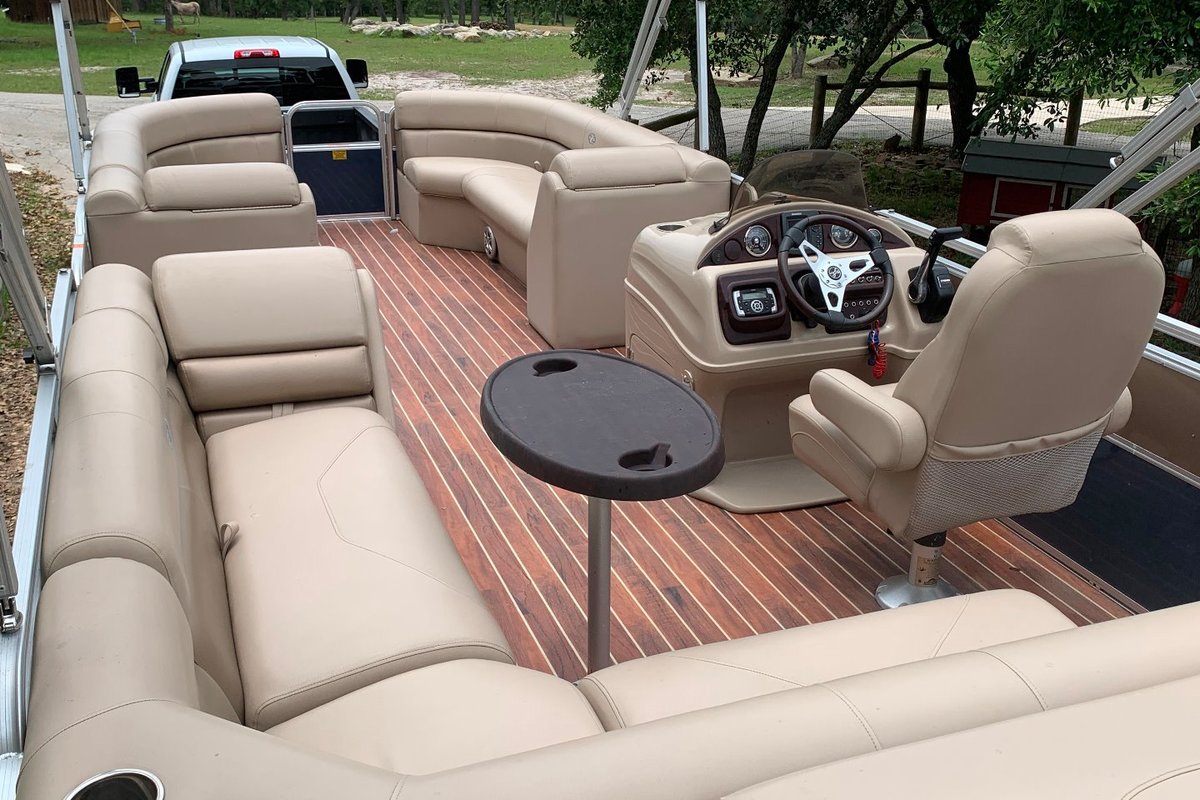 2015 Forest River XCursion 25C in Brenham, TX