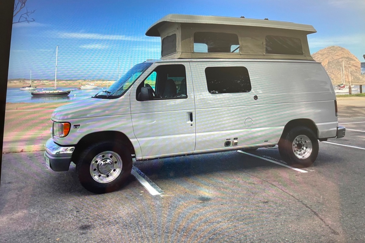 2002 Ford E350 in Morro Bay, CA