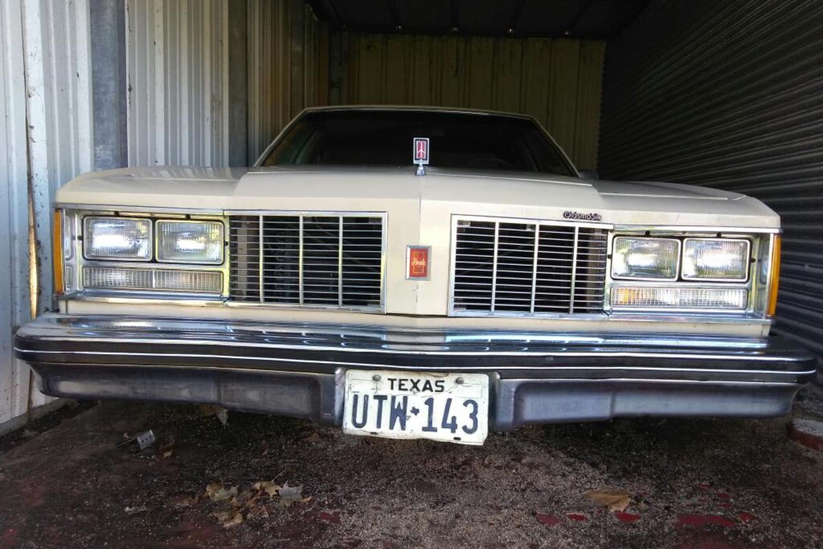 1979 Oldsmobile Delta 88 Royale Silver in Austin, TX