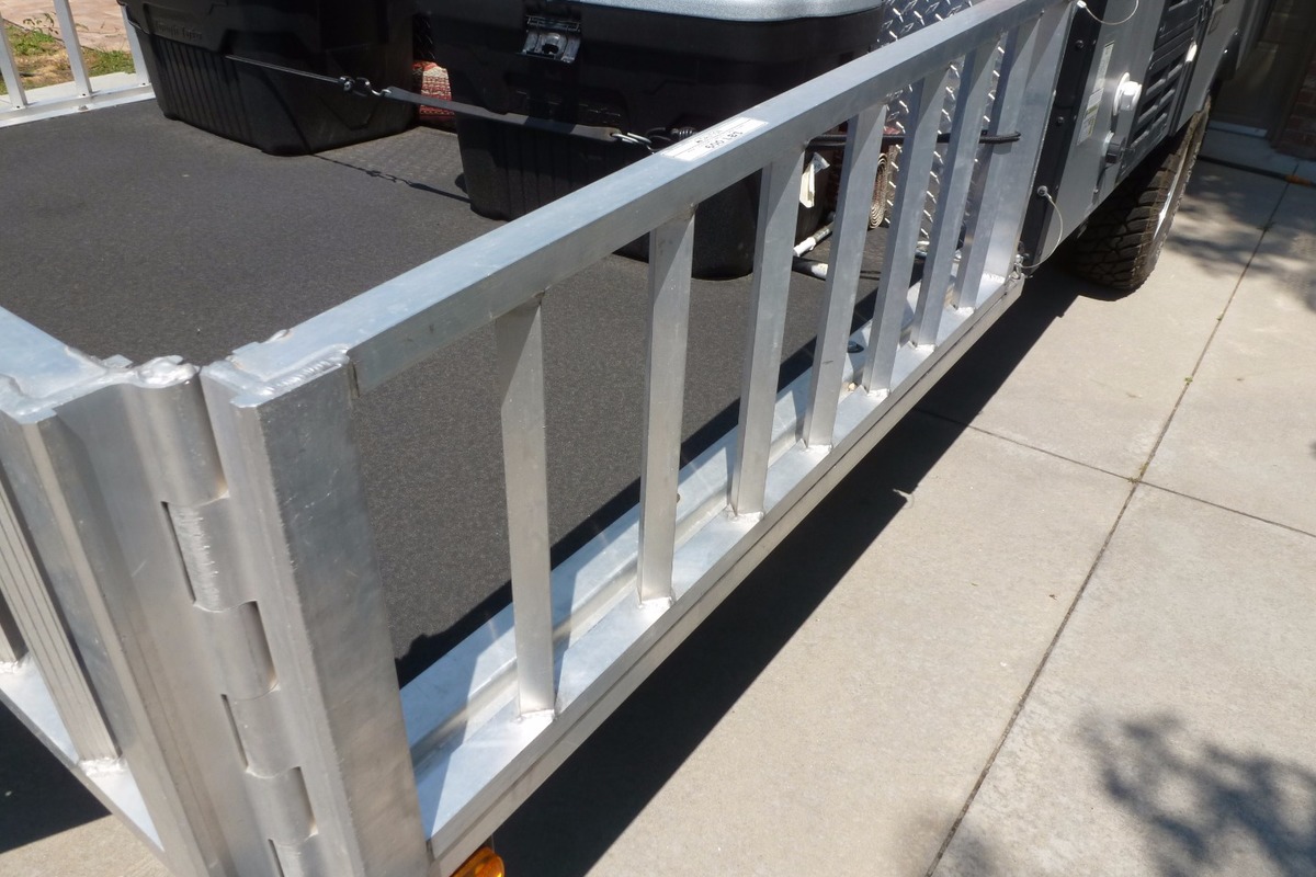 2011 Coleman E3 in Hines, OR