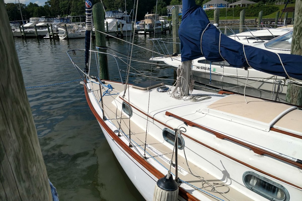 1985 Cape Dory Cape Dory 26 in Georgetown, MD