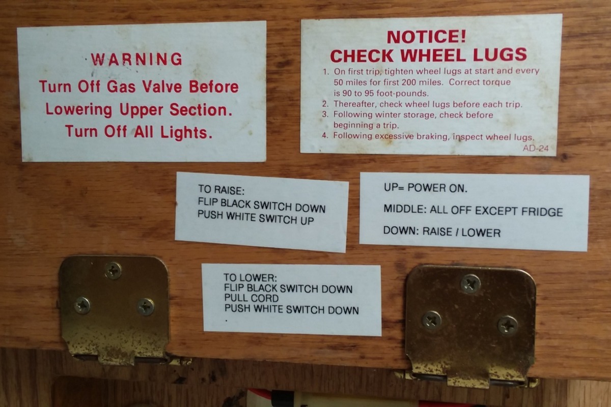 1998 HILO 26RD in Two Harbors, MN