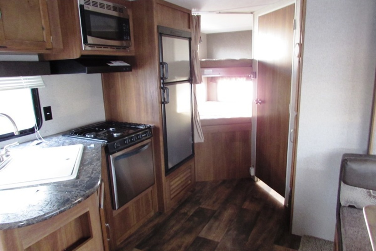 2017 KEYSTONE SPRINGDALE 240 SRTWE in Simi Valley, CA