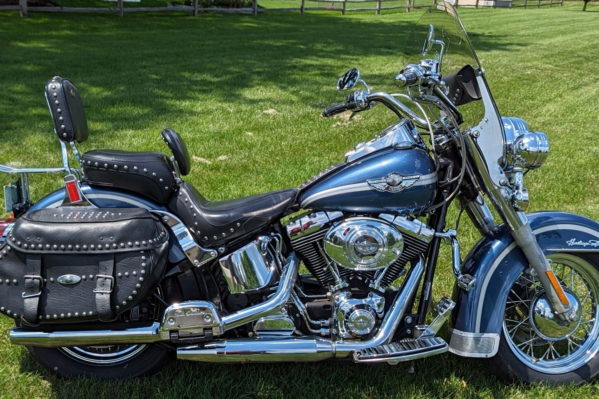 2003 Harley Davidson Softail Heritage Classic (FLSTC) in Orland Park, IL