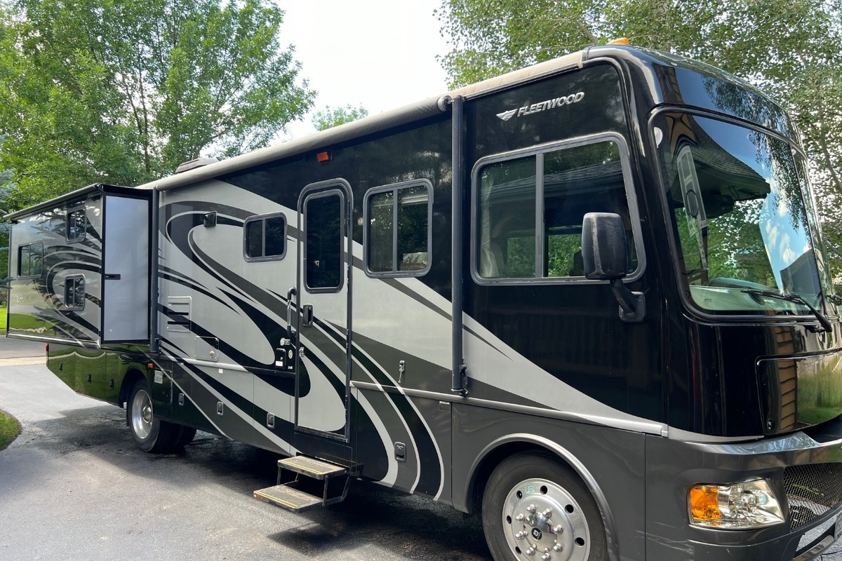 2008 Fleetwood Terra LX 34N in Eagle, CO