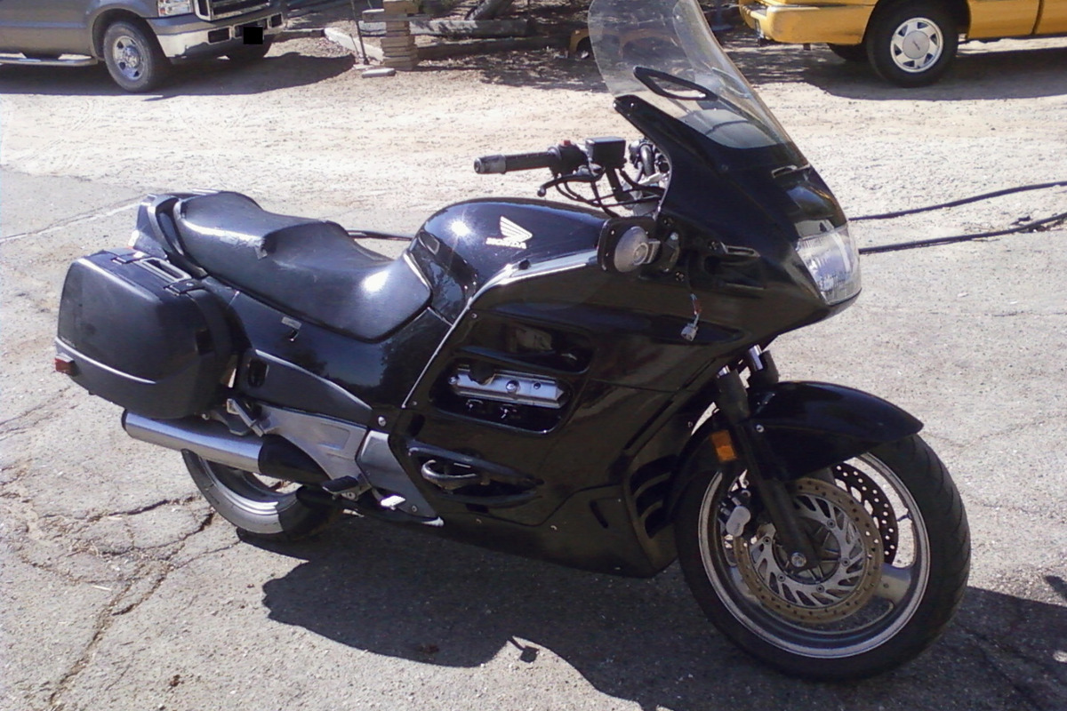 1999 Honda ST1100 in Pearblossom, CA