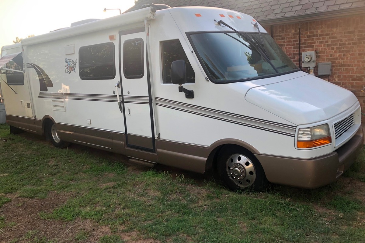 1997 Dynamax/USA Isata touring/ USA Europa 282 in Goldsby, OK