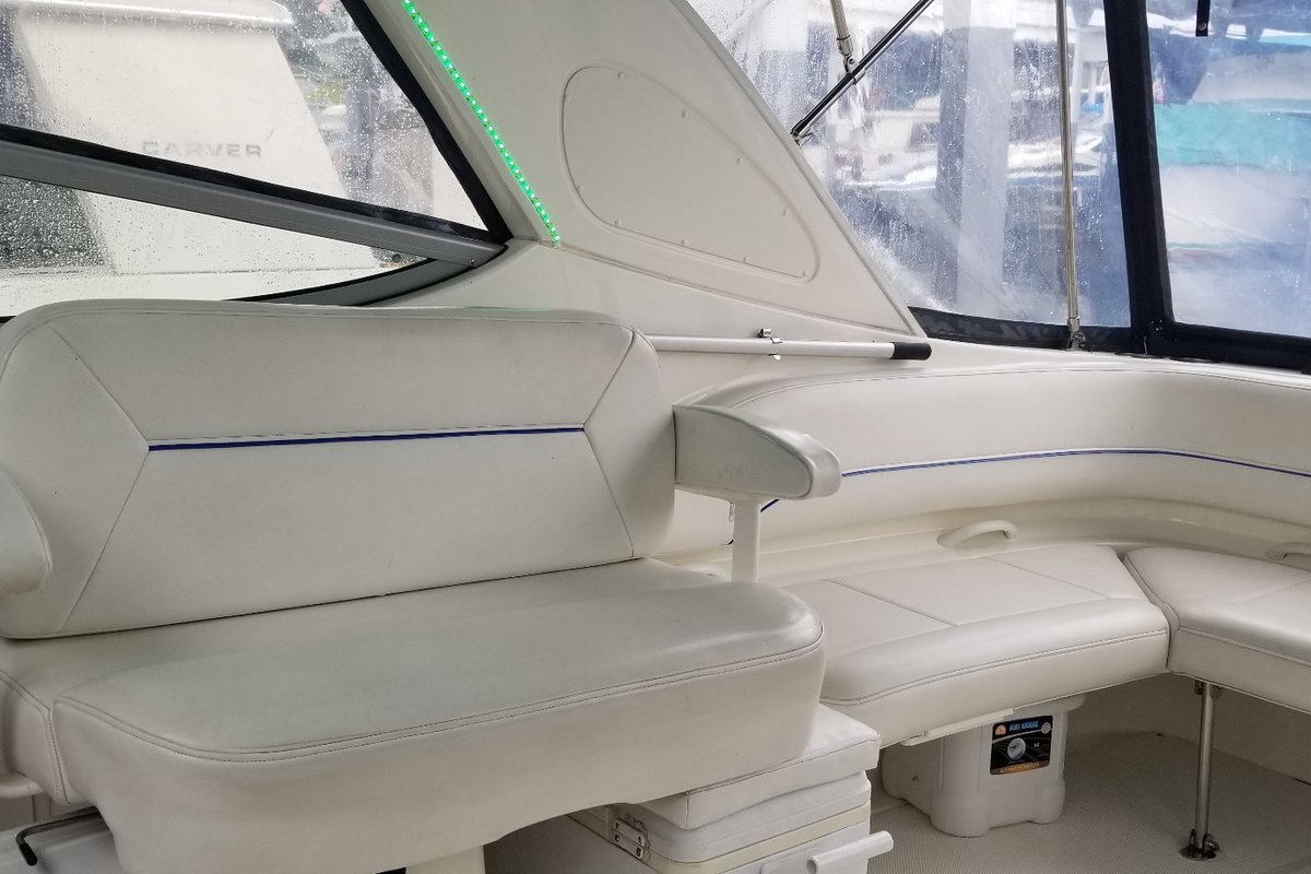 2008 Bayliner 300 SB in Seattle, WA