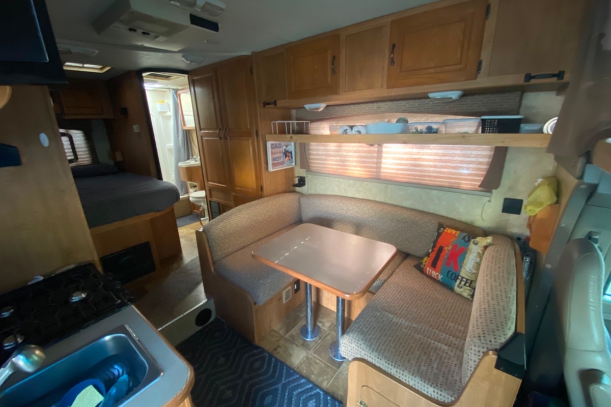 2007 Coachman Freedom Express in Orlando, FL