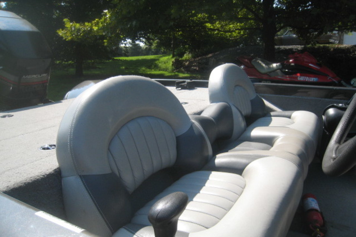 2004 Tracker Marine Avalanche DC18 in Coplay, PA