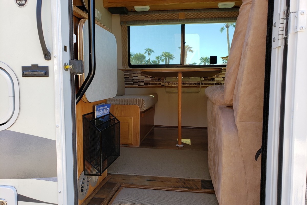 2003 Winnebago Minnie Winnie 24V in Lake Havasu City, AZ