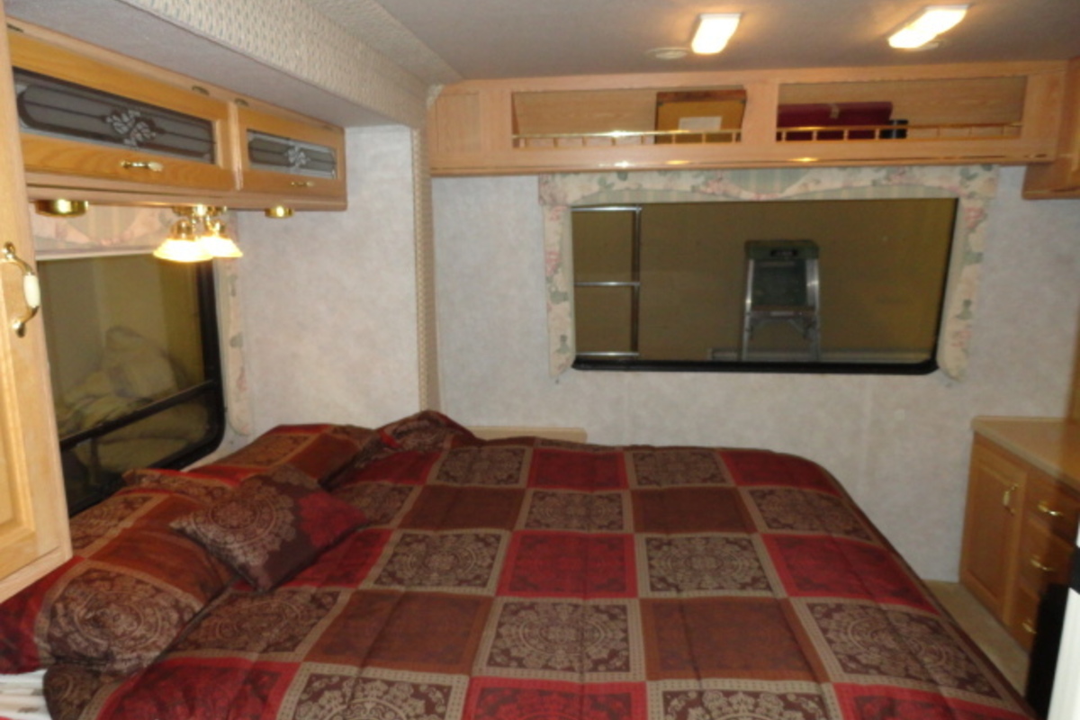 2001 Rexhall Aerbus XL3250 in Meridian, ID