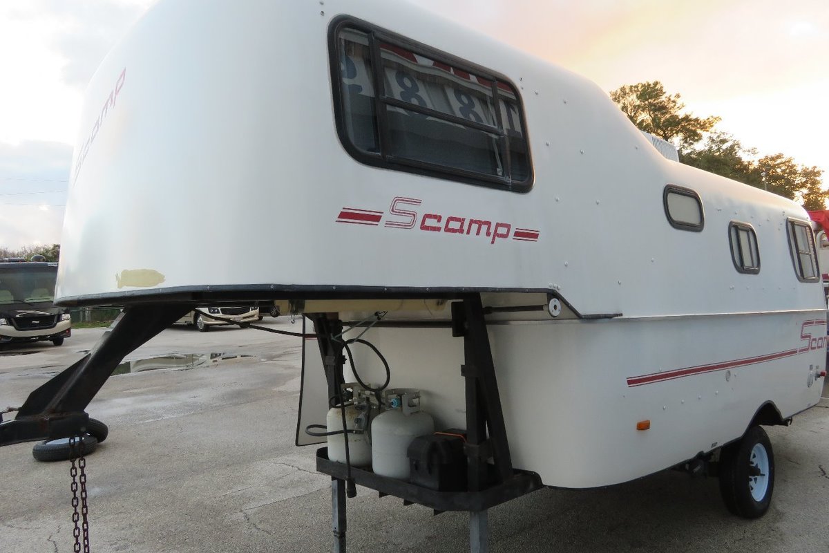 2010 Scamp 19 ft 5th Wheel Standard - Layout 8 in Ocoee, FL