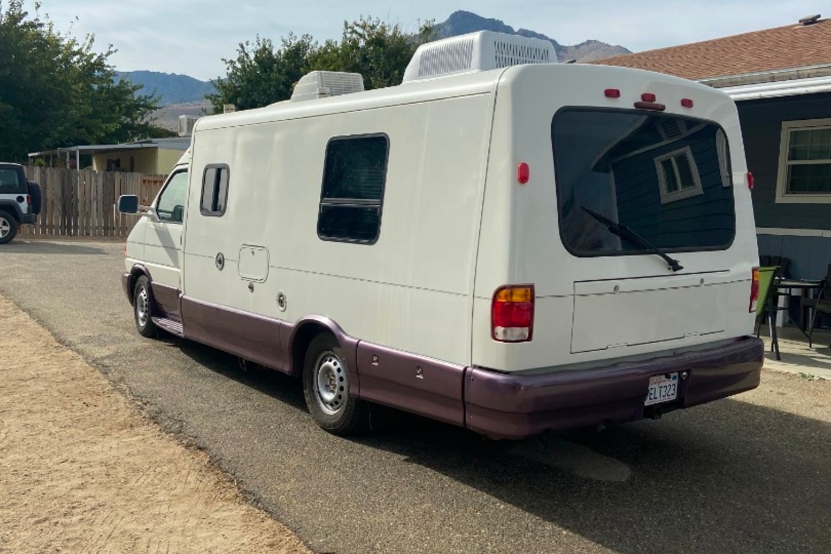 1999 Winnebago Rialta in Weldon, CA