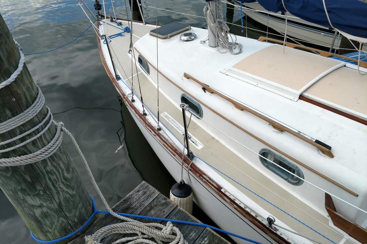 1985 Cape Dory Cape Dory 26 in Georgetown, MD