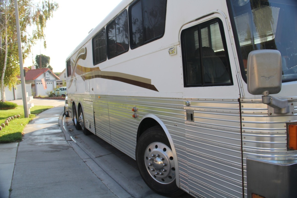 1988 Silver eagle Conversion in Castaic, CA