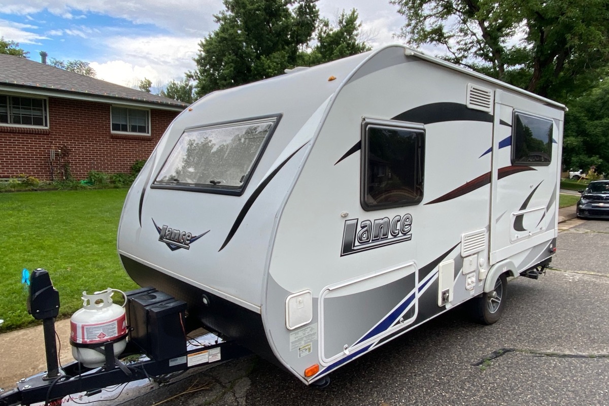 2017 Lance 2017 in Arvada, CO