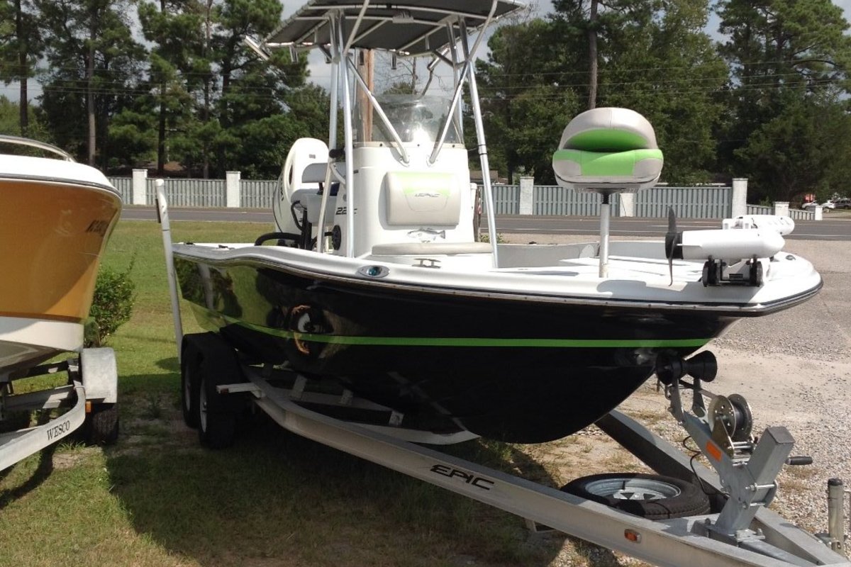 2015 Epic 22sc in Little River, SC