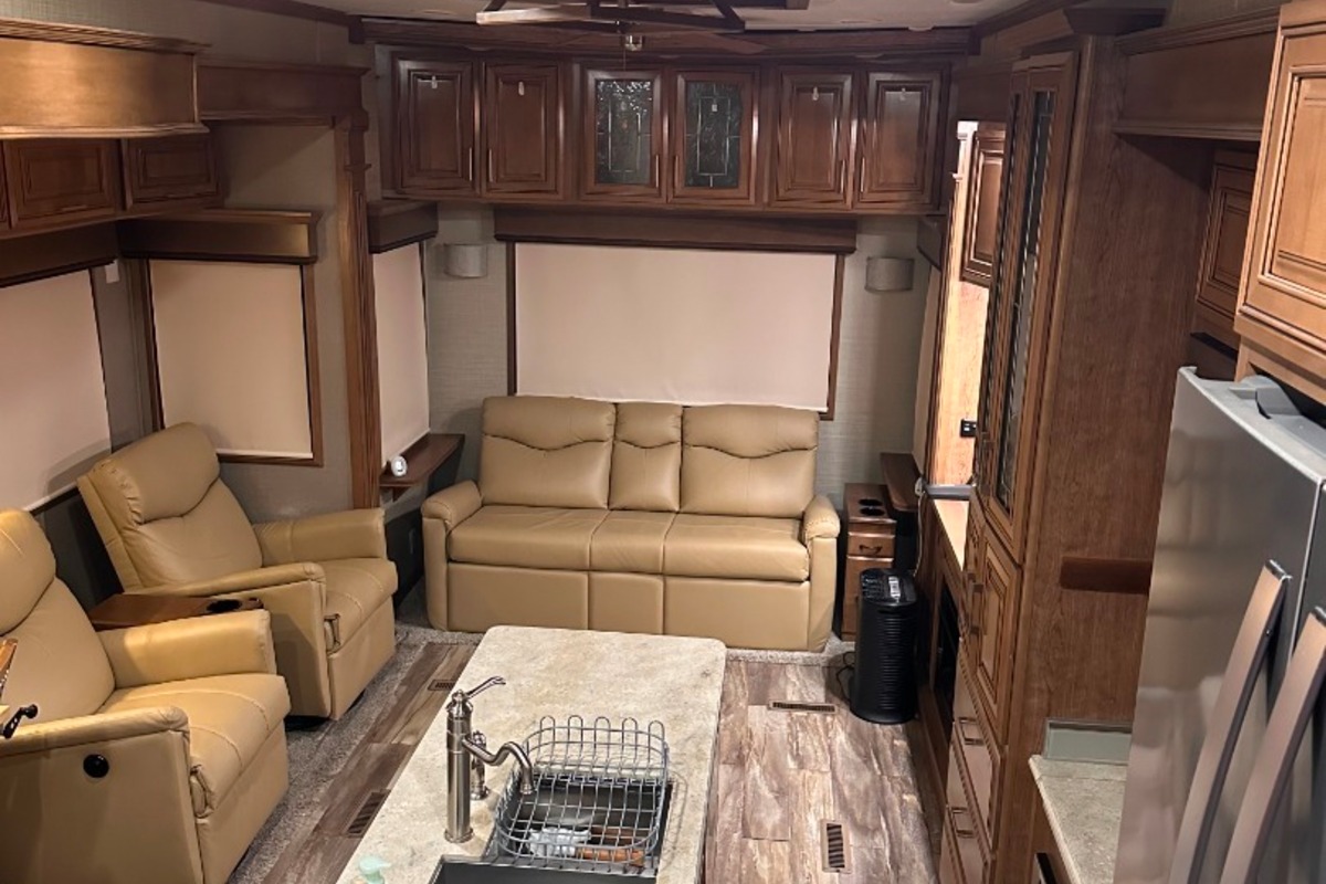 2018 DRV Mobile Suites 36rssb3 in Nevada, TX