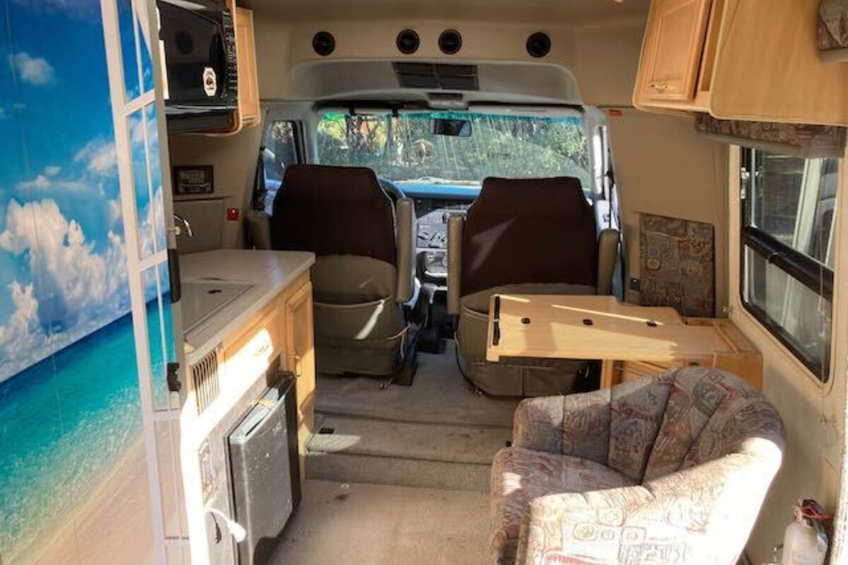 1998 Winnebago Rialta 22RC in Albion, CA