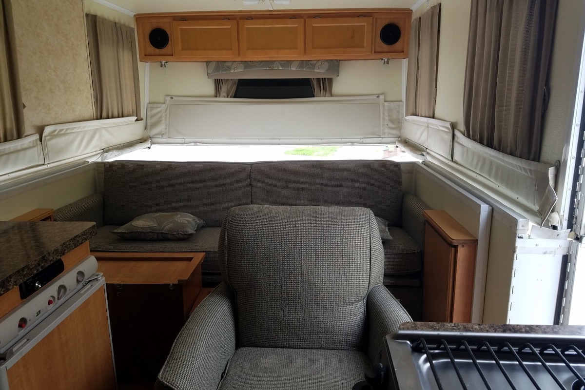 2010 Trailmanor 2720SL in Fort Collins, CO