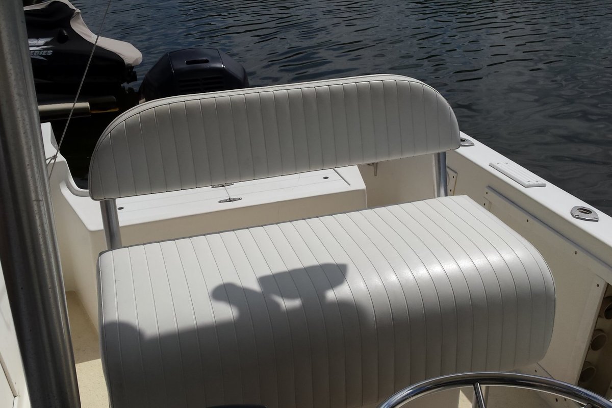 1977 Mako 25 in Forked River, NJ