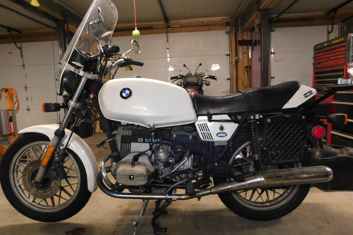 1982 BMW R65 in Mankato, MN