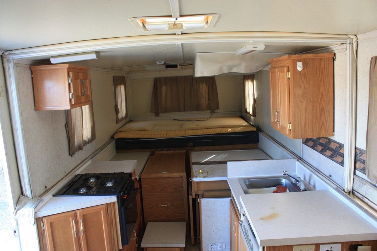 2001 Trailmanor 3023 in Longmont, CO