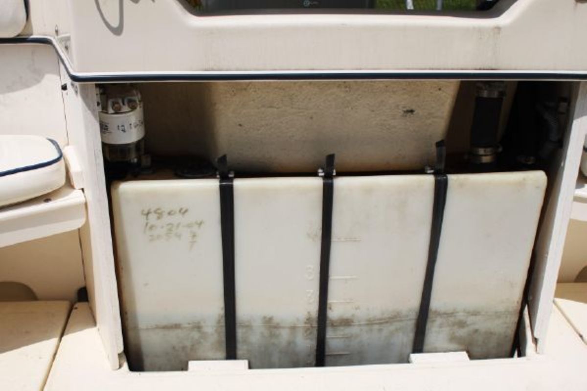 2005 ARIMA SEA RANGER 19 in Satsuma, FL