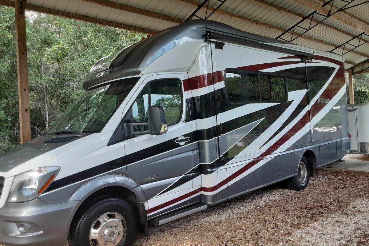 2015 Winnebago Itasca - A STEAL DEAL! Navion 24J in Crawfordville, FL