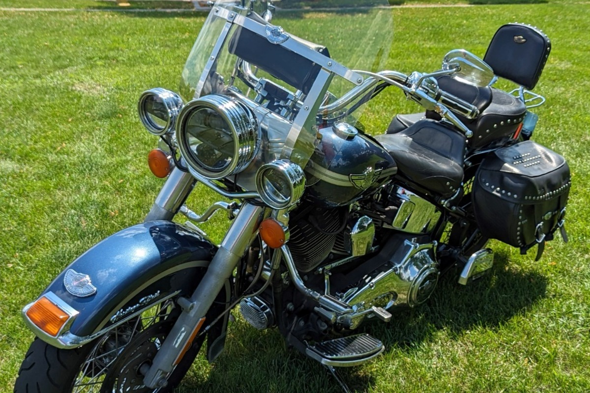 2003 Harley Davidson Softail Heritage Classic (FLSTC) in Orland Park, IL