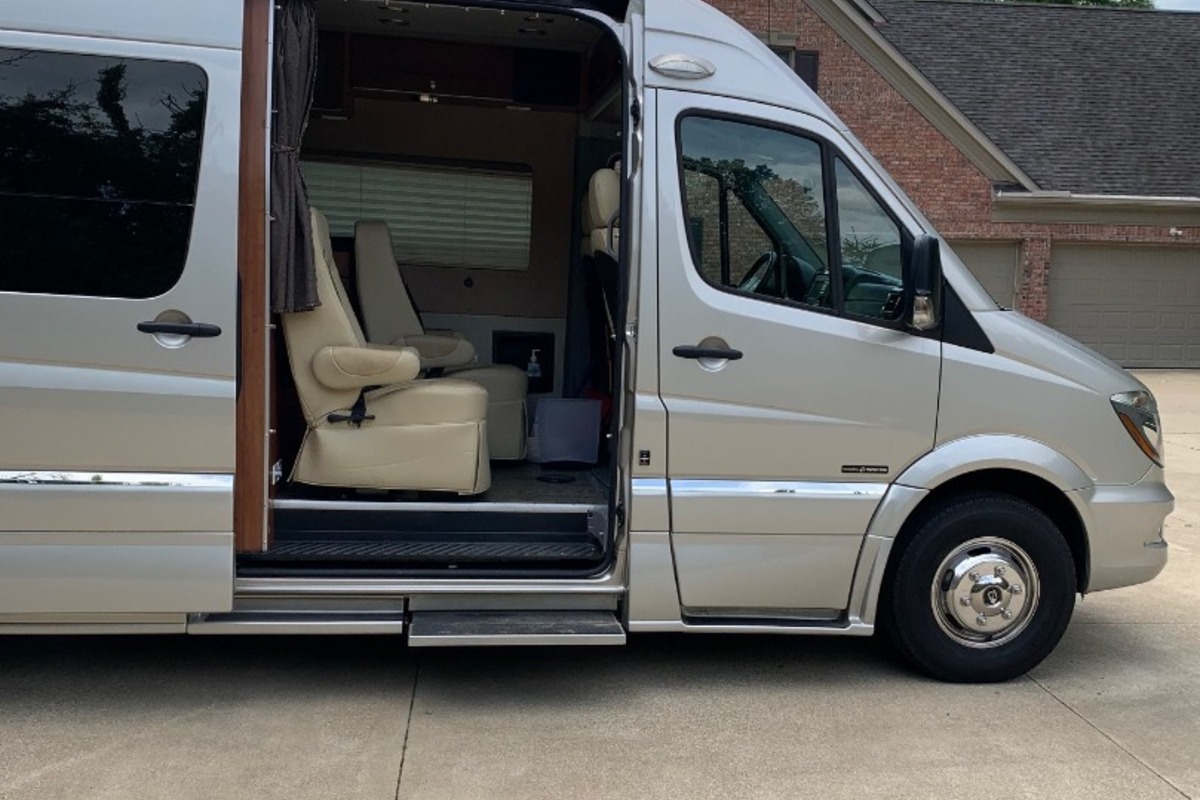 2019 Roadtrek RS ADVENTUROUS XL EDITION in Akron, OH