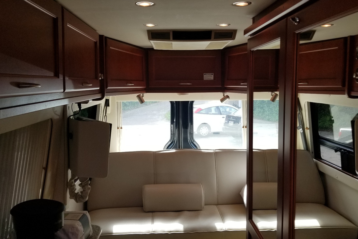 2012 GREAT WEST VAN LEGEND MERCEDES SPRINTER 3500 in Bethlehem Twp, NJ
