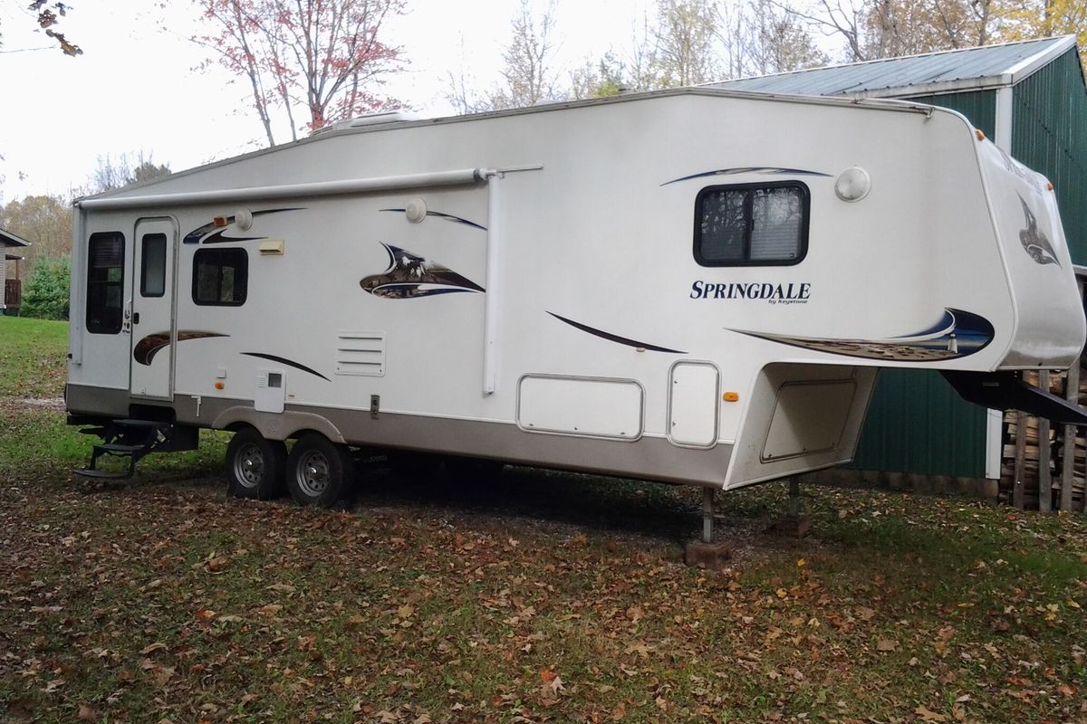 2012 keystone Springdale 279 drls in Breitung Twp, MI